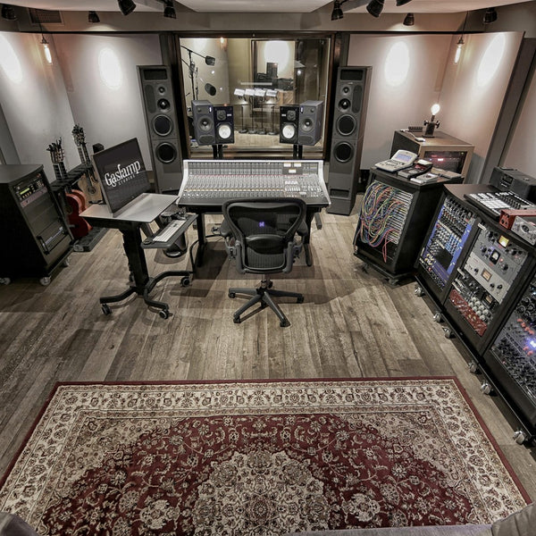 Solid State Logic AWS 924 24-channel Analogue Mixing Console | Audiosaurus